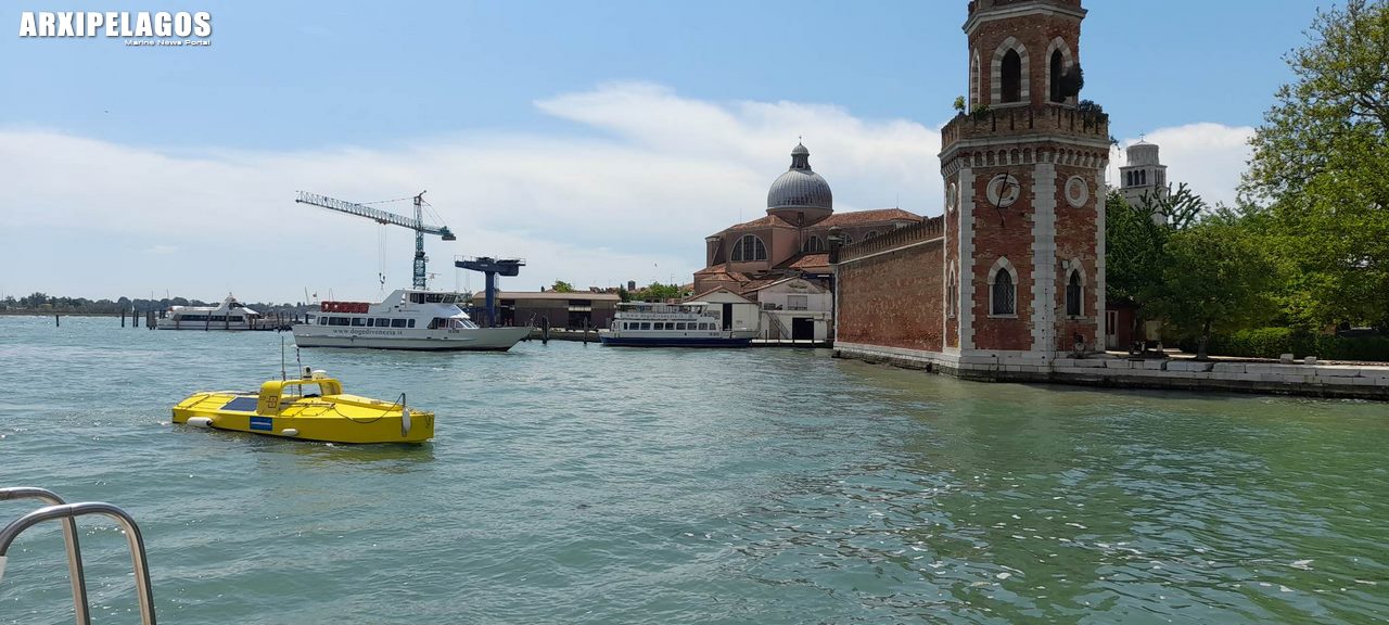 ENDURUNS Steals the Show at Salone Nautico Venezia 2023 – Enduruns